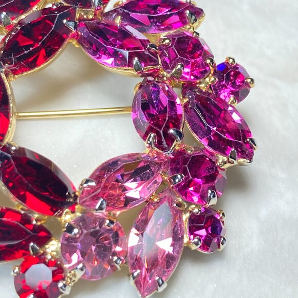 Albert Weiss | Jewelry | Vintage Weiss Bright Pink Ruby Rhinestone ...
